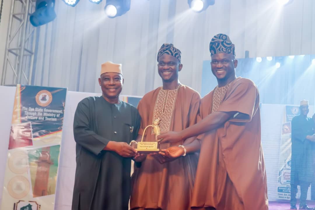 Governor Makinde Honours Oguntoye Twins as Cultural Ambassadors - The ...