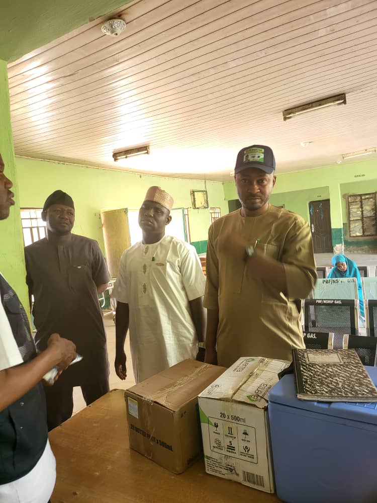 Cholera outbreak: Senator Manu wades in provides medical equipment to ...